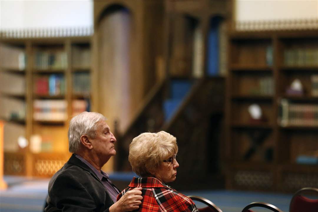 Prayer service for California attack victims - The Blade