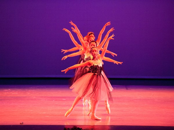 Toledo Ballet on the move at museum exhibit | The Blade