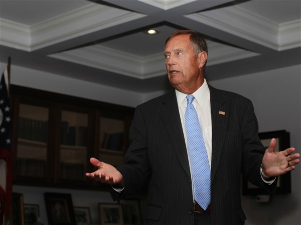 Bill would name Findlay post office for Oxley | The Blade