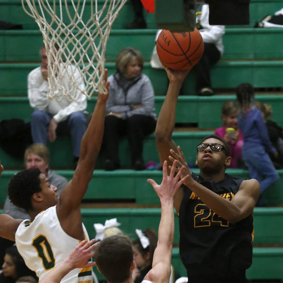 IN PICTURES: Northview boys basketball tops Clay - The Blade