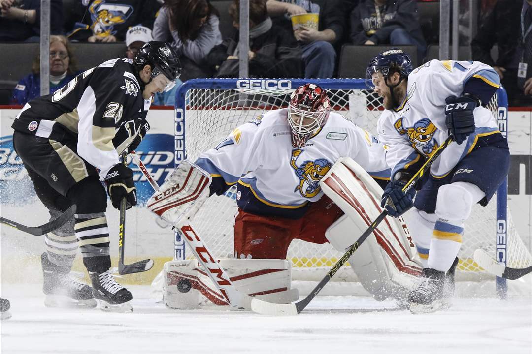 IN PICTURES: Walleye handle Wheeling - The Blade