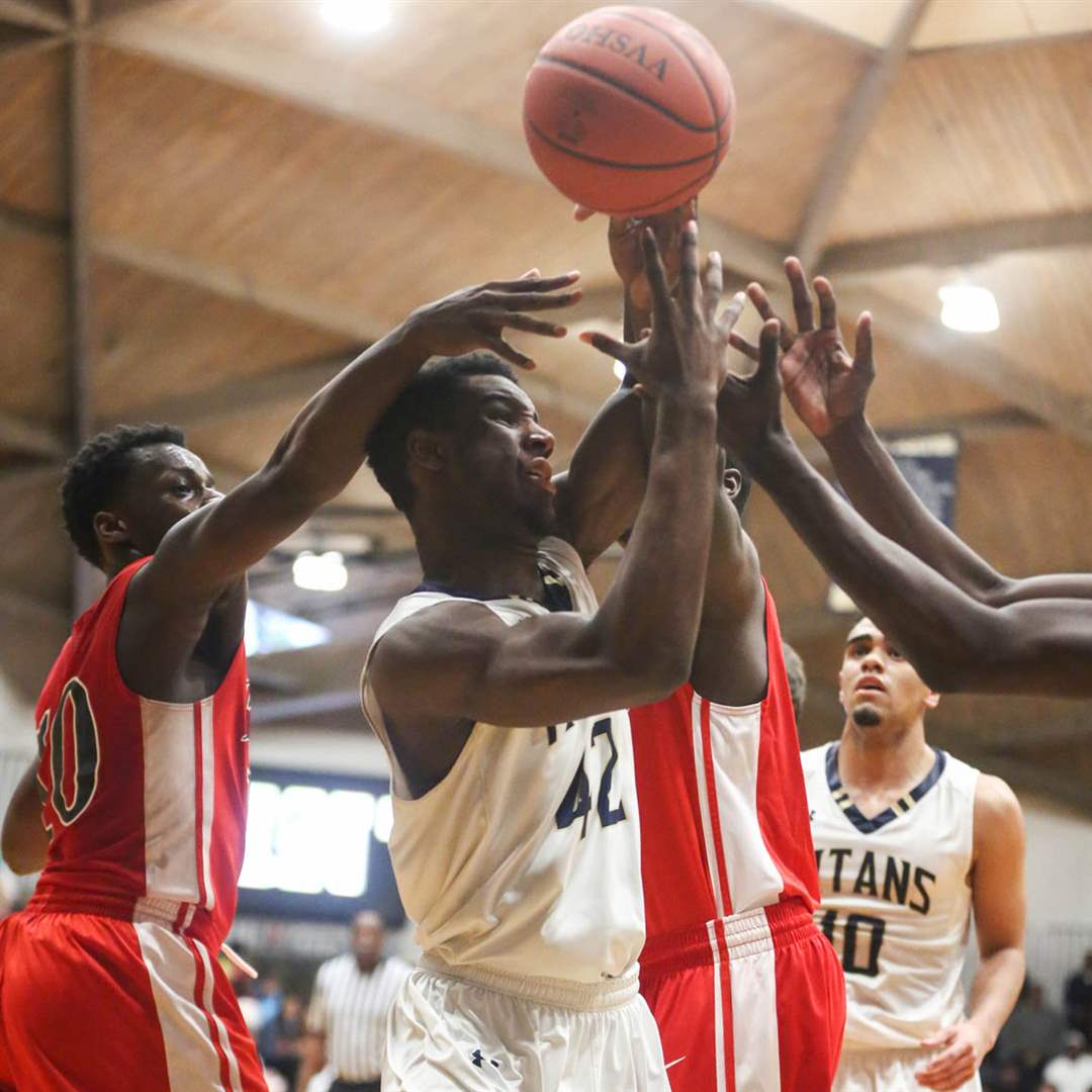 IN PICTURES: Rogers at St. John's - The Blade