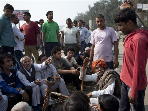 6 dead in protests for caste benefits in northern India | The Blade