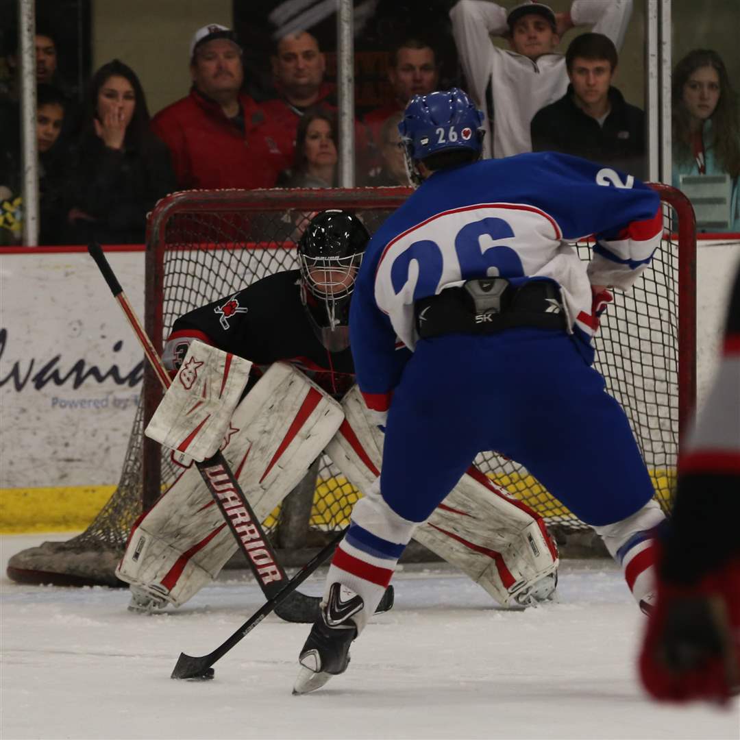 IN PICTURES: St. Francis ousts BG - The Blade