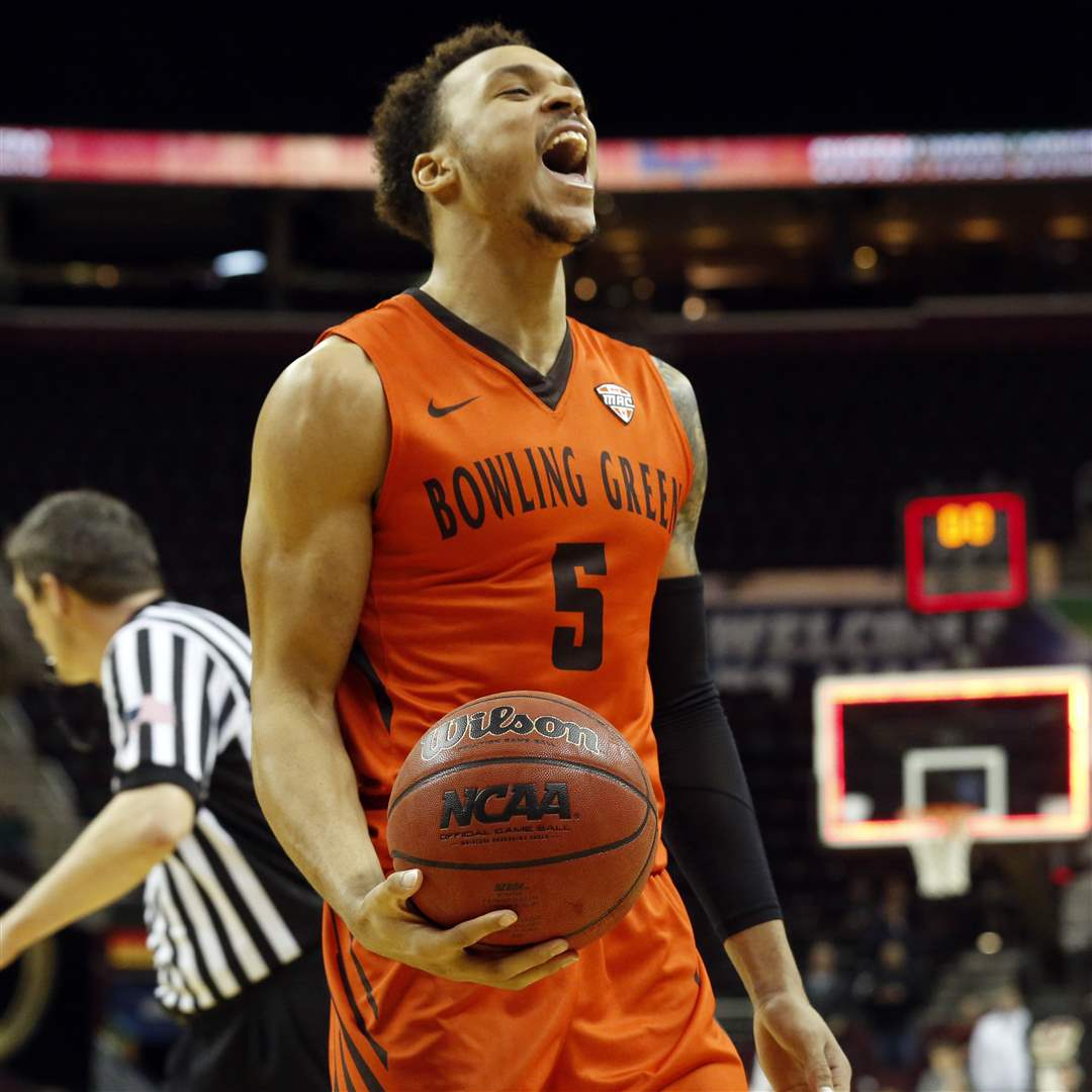 IN PICTURES: BG upsets Central Michigan - The Blade