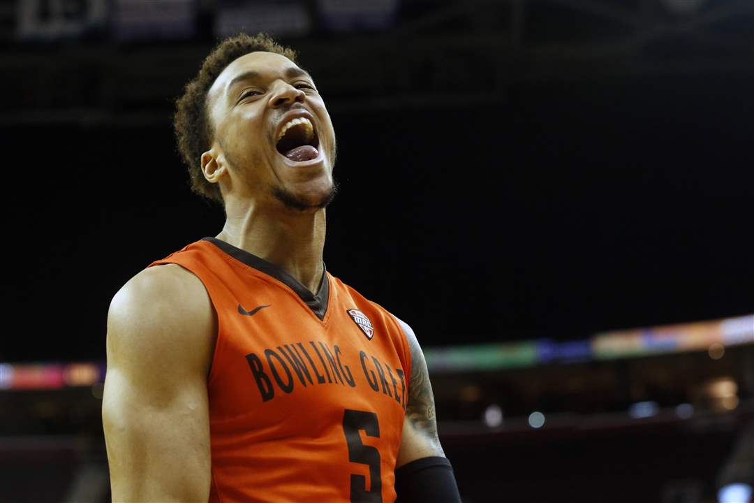 IN PICTURES: BG upsets Central Michigan - The Blade