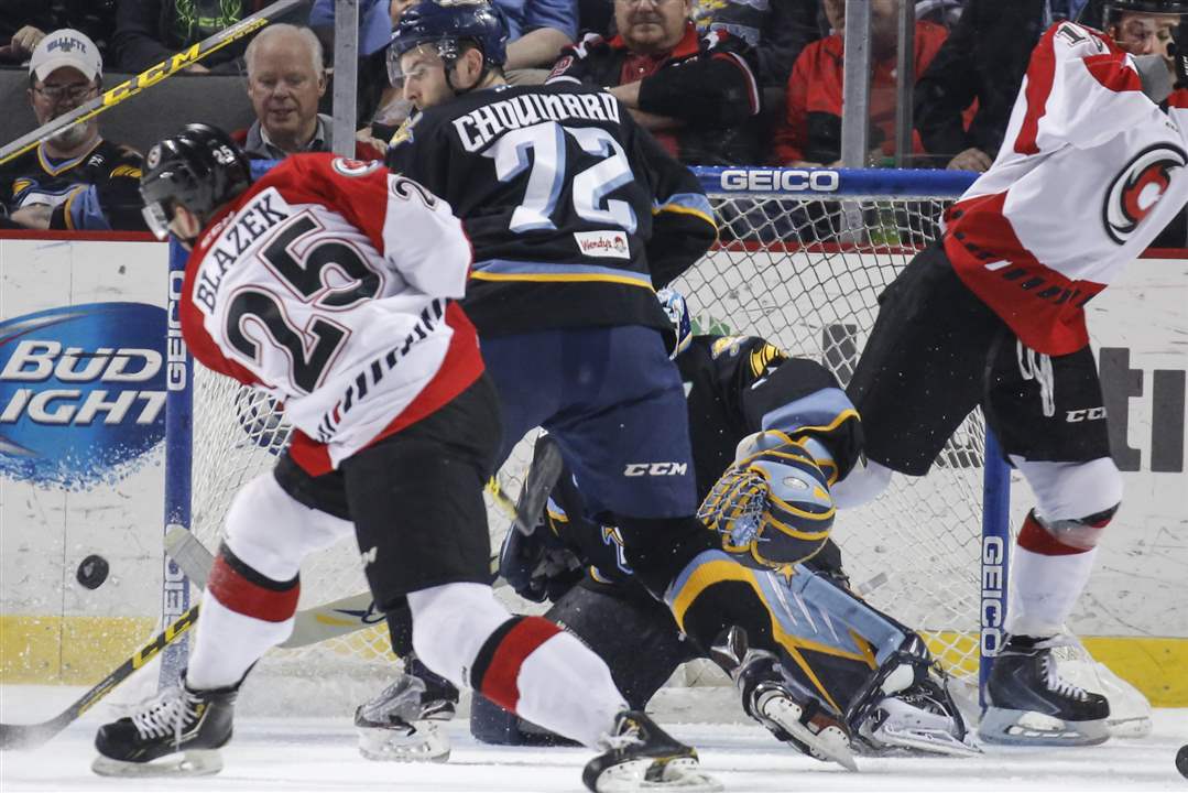 IN PICTURES: Walleye fall to Cyclones - The Blade