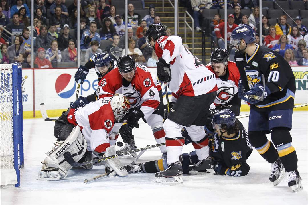 IN PICTURES: Walleye fall to Cyclones - The Blade