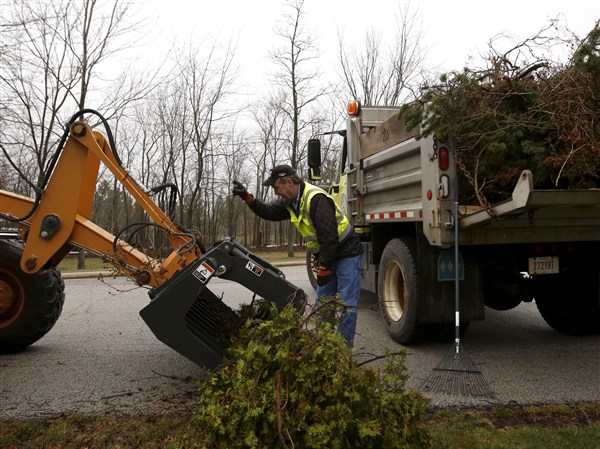 Perrysburg spring brush pickup set for Monday | The Blade