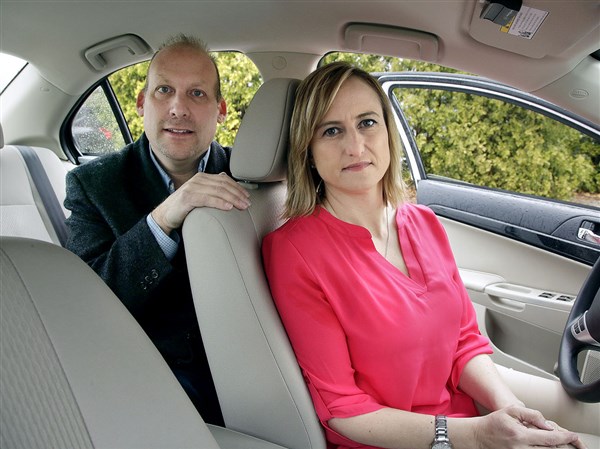 Women-only car services fill niche, but are they legal? | The Blade