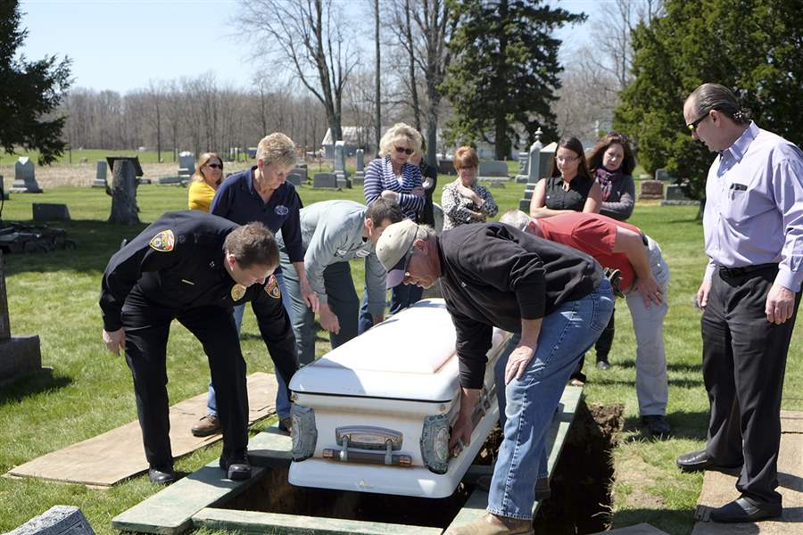 Watch Exhume movie online with english subtitles in 2k - bestwfile