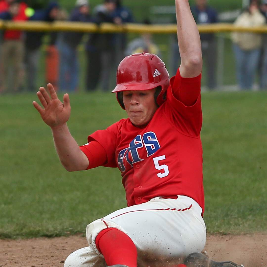 IN PICTURES: St. Francis outlasts St. John's - The Blade