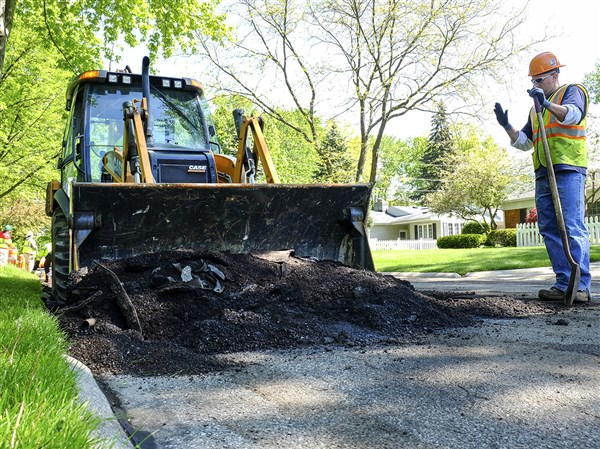 City lists mill-and-fill street repairs in 2 districts | The Blade