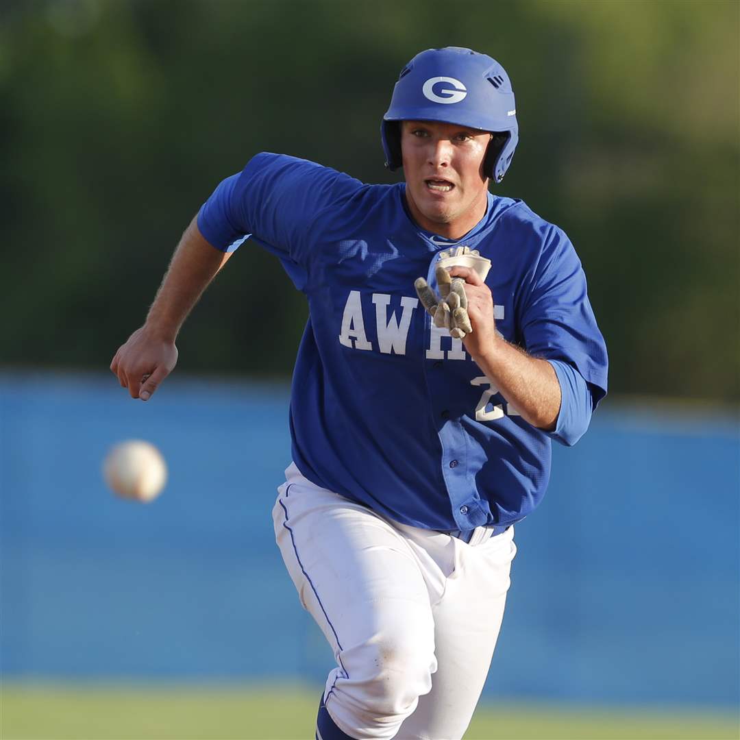 IN PICTURES: AW knocks off Perrysburg - The Blade