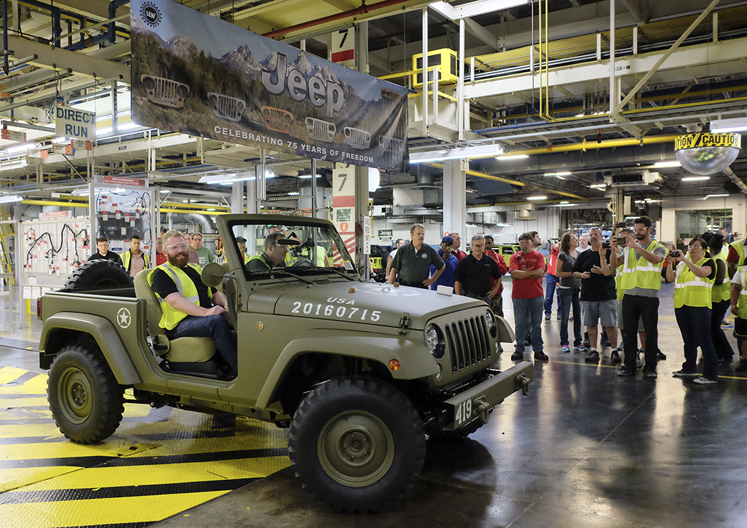 Newest Jeep Wrangler goes retro - The Blade