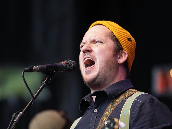 Singer of band Modest Mouse cited in car crash | The Blade