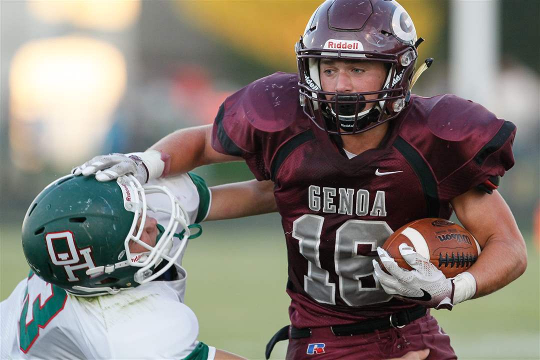 IN PICTURES: Genoa 41, Oak Harbor 7 - The Blade