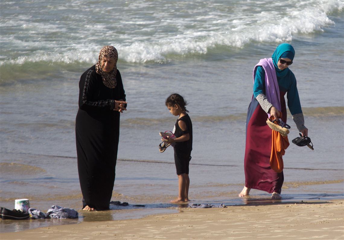 Israeli Women Beach