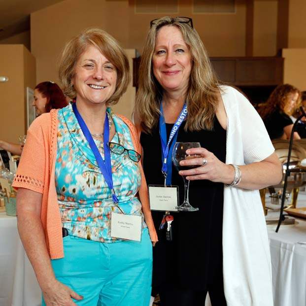 On The Town: Dealin’ for Dogs raises funds for assistance animals - The ...
