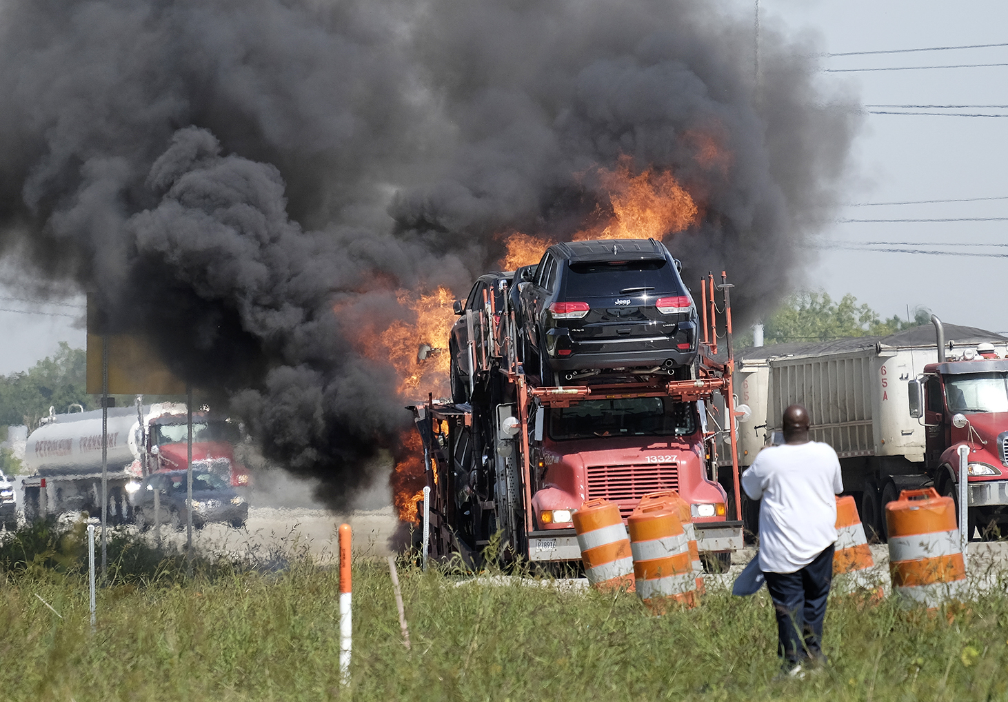 Jeeps burn after car carrier catches fire - The Blade
