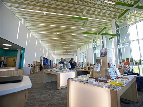 Toledo library system celebrates opening of new branch | The Blade