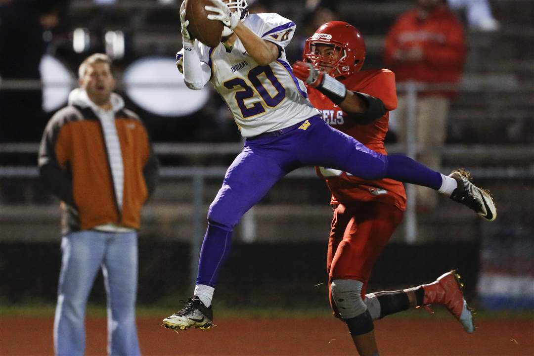 IN PICTURES: Prep football - Waite at Bowsher - The Blade