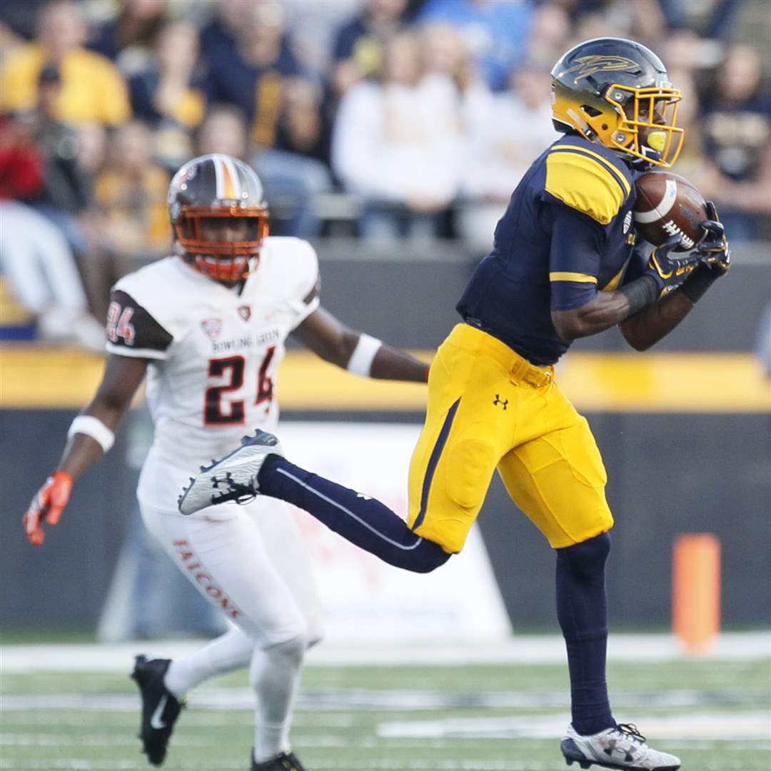 IN PICTURES: Toledo 42, Bowling Green 35 - The Blade