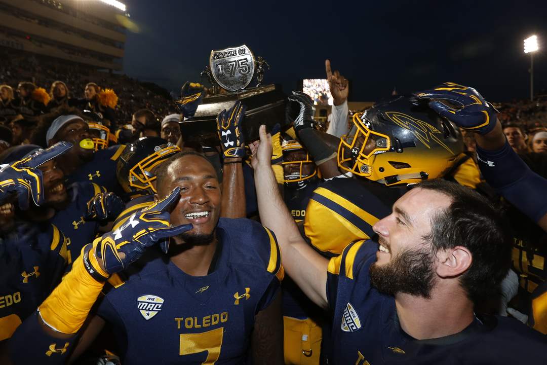 IN PICTURES: Toledo 42, Bowling Green 35 - The Blade