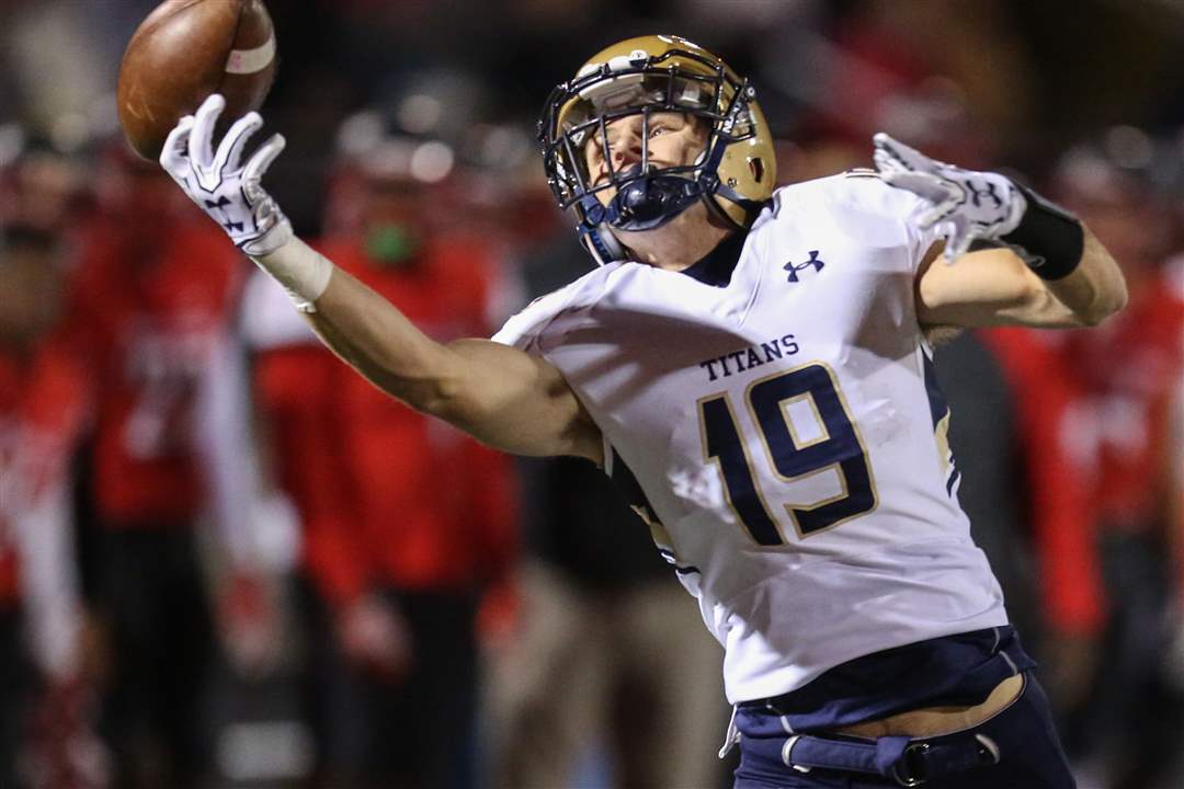 IN PICTURES: Central Catholic 49, St. John’s 7 - The Blade