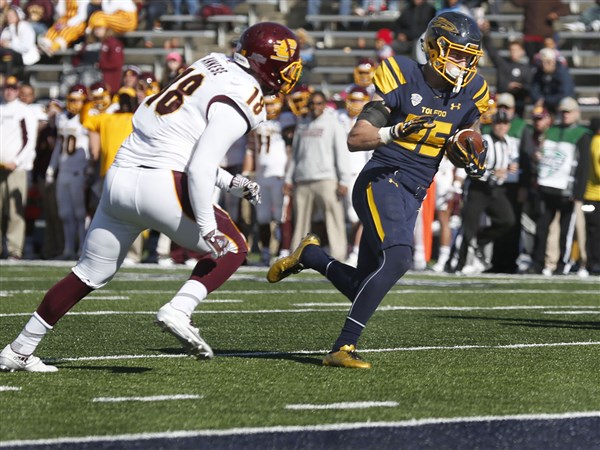 Toledo overwhelming favorite to win MAC football title, BGSU earns 1 ...