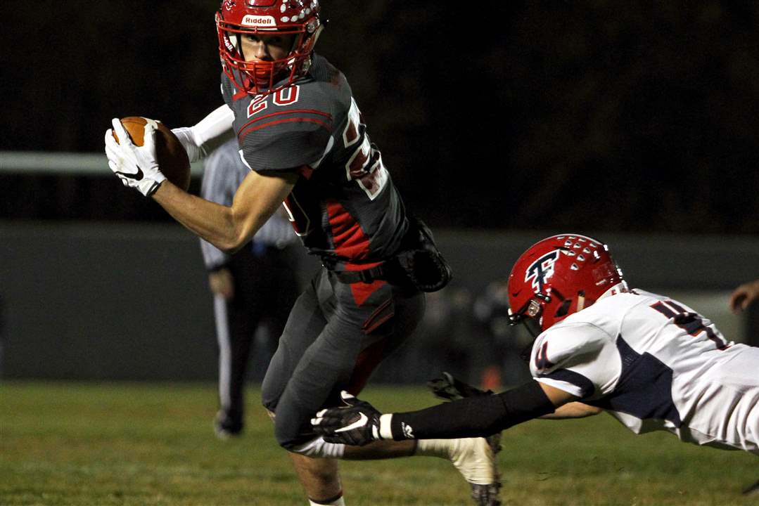 IN PICTURES: Bedford 39, Livonia Franklin 22 - The Blade
