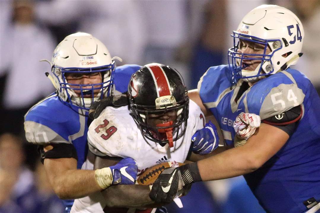 IN PICTURES: Anthony Wayne 21, Cleveland Glenville 7 - The Blade