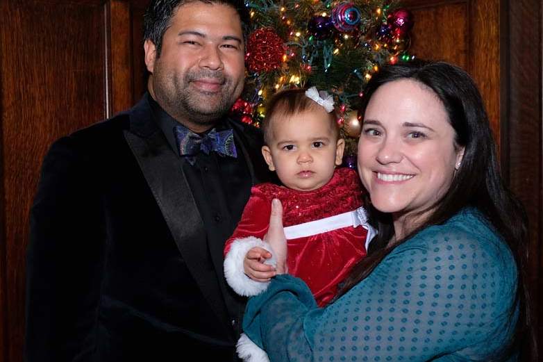 On The Town: Holiday Cheer - The Blade