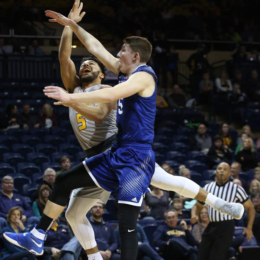 IN PICTURES: Toledo 98, Ohio Christian 58 - The Blade