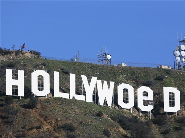 Vandalized Hollywood sign now reads 'Hollyweed' | The Blade