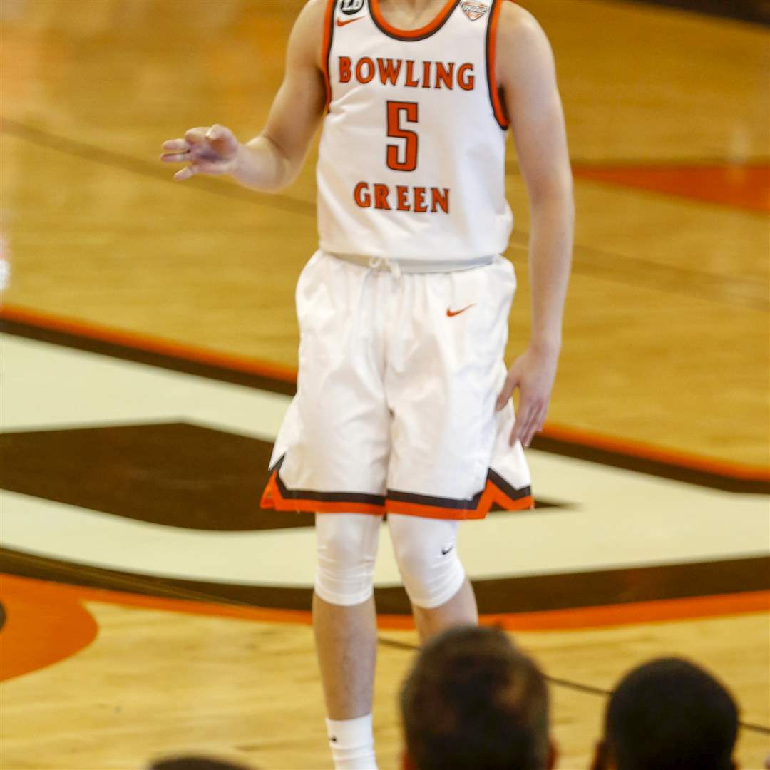 IN PICTURES: Northern Illinois 69, BGSU men 52 - The Blade