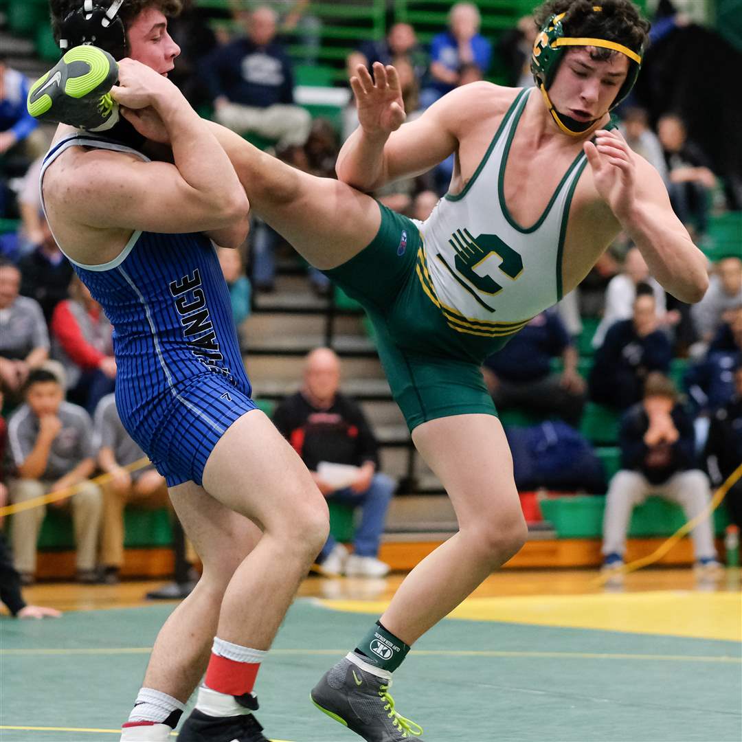 IN PICTURES: Maumee Bay Classic wrestling - The Blade