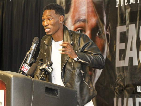 Boxer Robert Easter Jr. charged with punching woman in face | The Blade