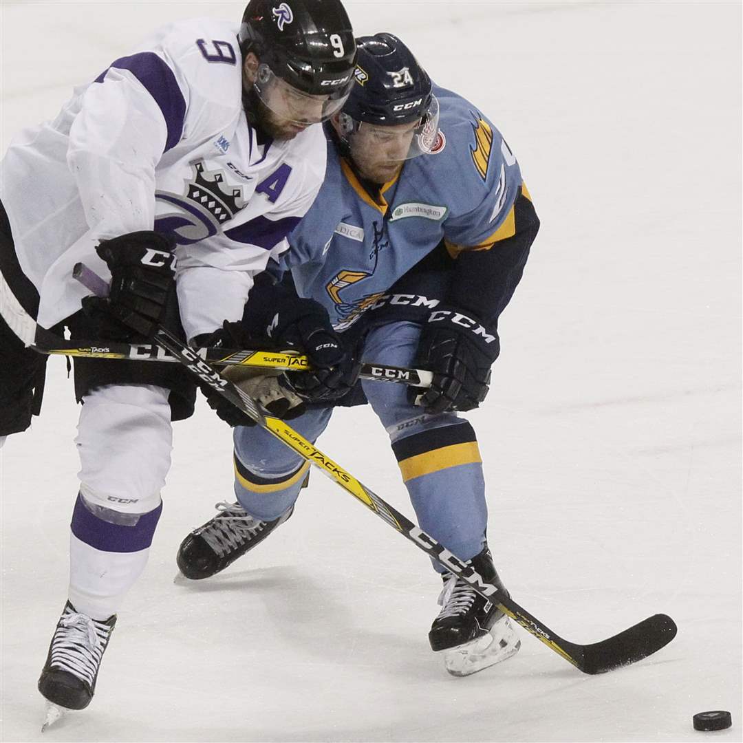 IN PICTURES: Reading 3, Walleye 2 - The Blade