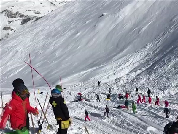 4 dead in French Alps avalanche | The Blade
