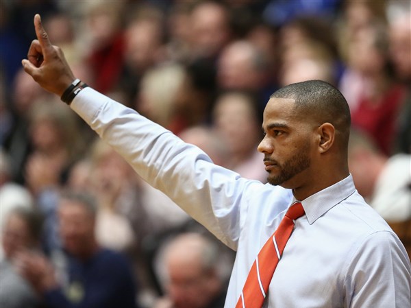 Court dismisses safe school charges against Travis Lewis | The Blade