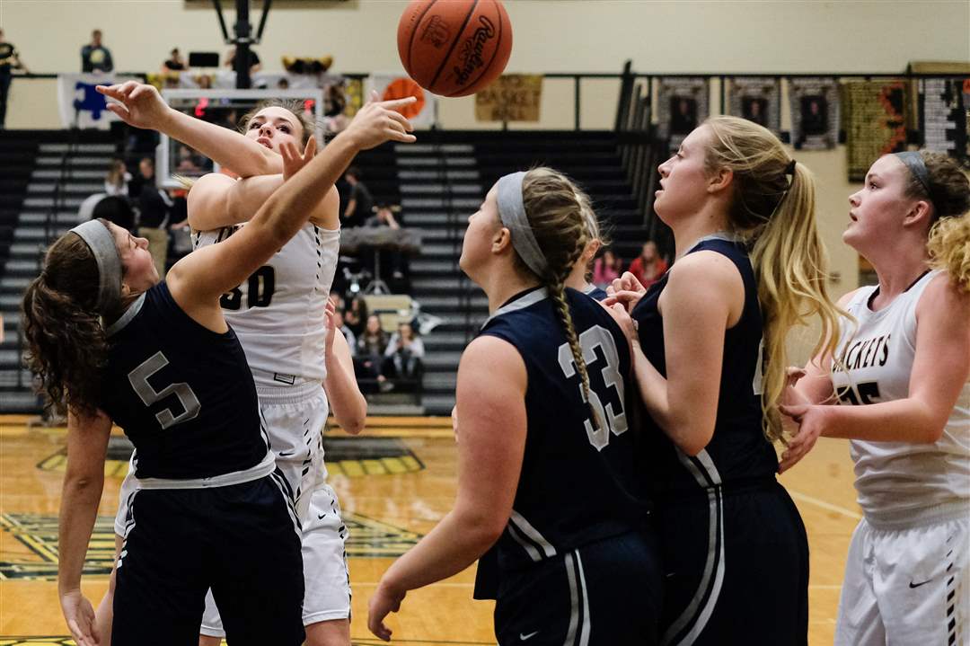 IN PICTURES: Perrysburg 44, Napoleon 28 - The Blade