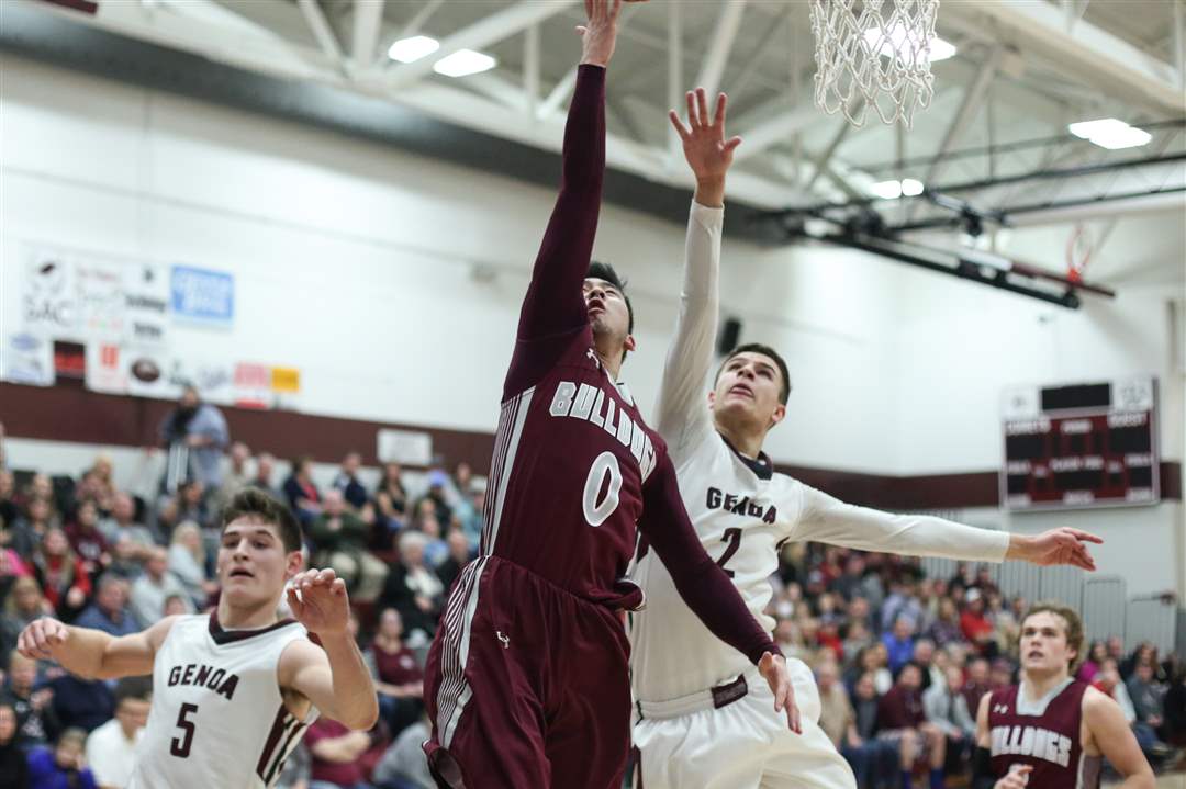 IN PICTURES: Genoa 54, Rossford 34 - The Blade