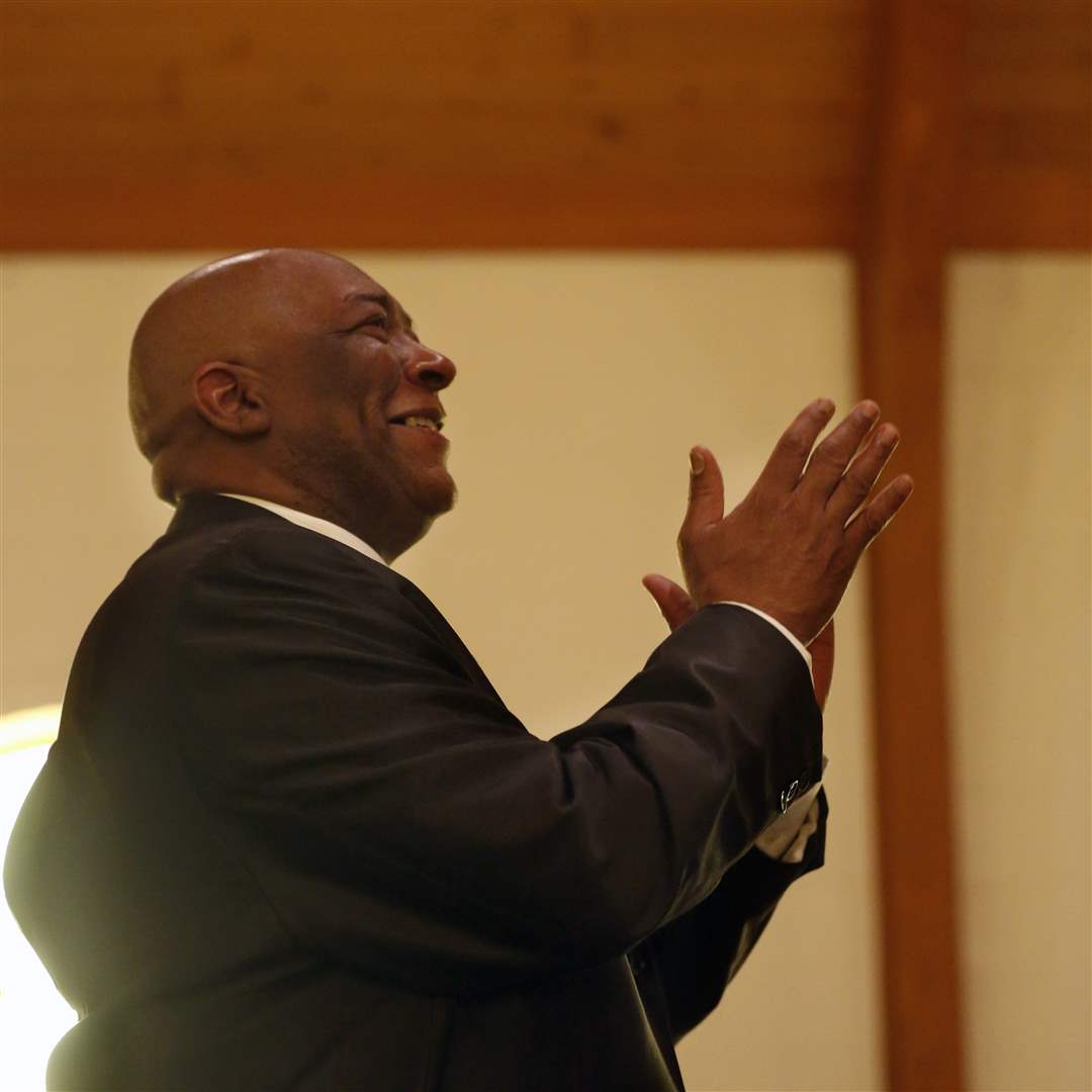 Ralph Warren speaks at St. Stephen's Church of God In Christ - The Blade