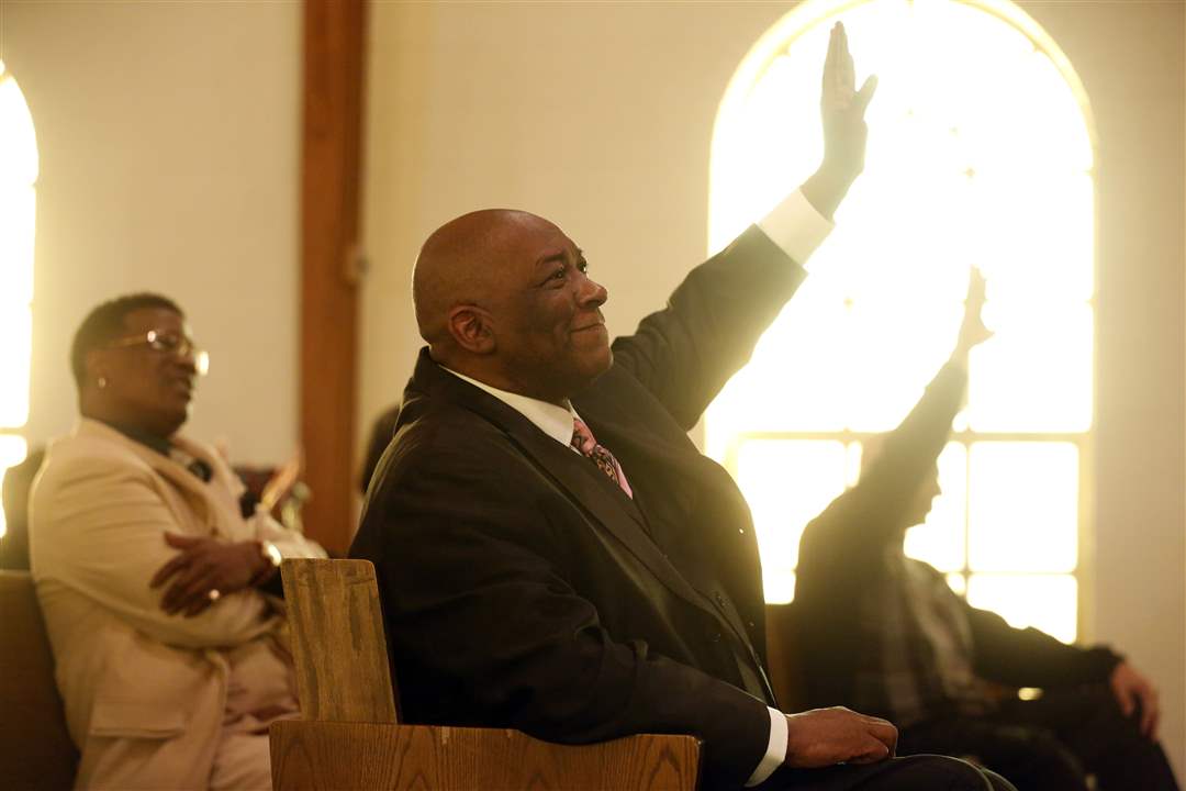 Ralph Warren speaks at St. Stephen's Church of God In Christ - The Blade