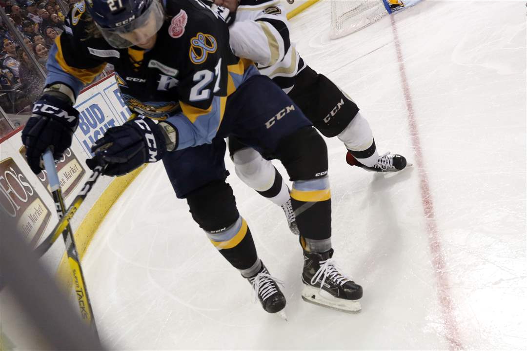 IN PICTURES: Walleye 7, Wheeling 0 - The Blade