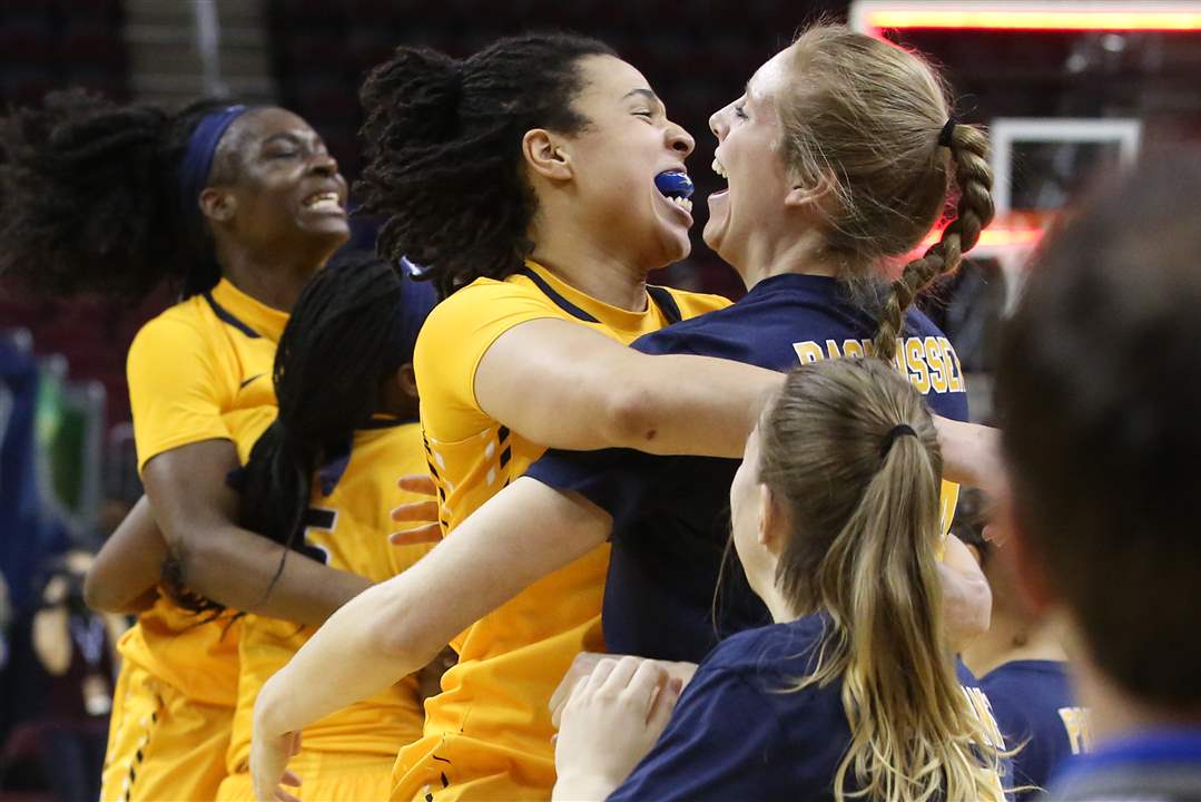 IN PICTURES: UT women 72, Buffalo 65 - The Blade