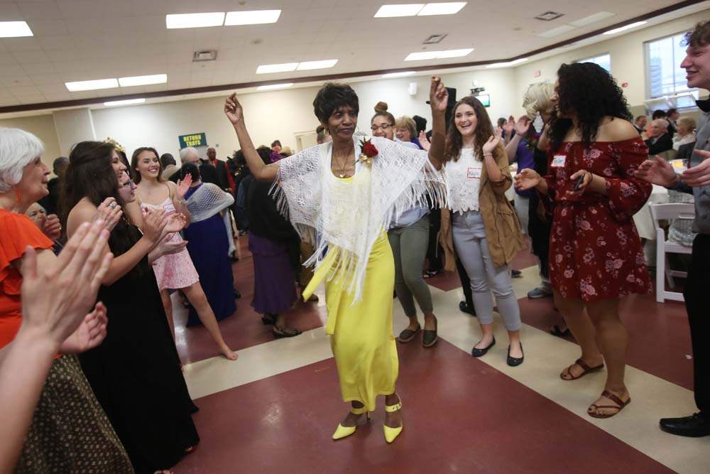 4th Annual Senior Prom at Start High School - The Blade
