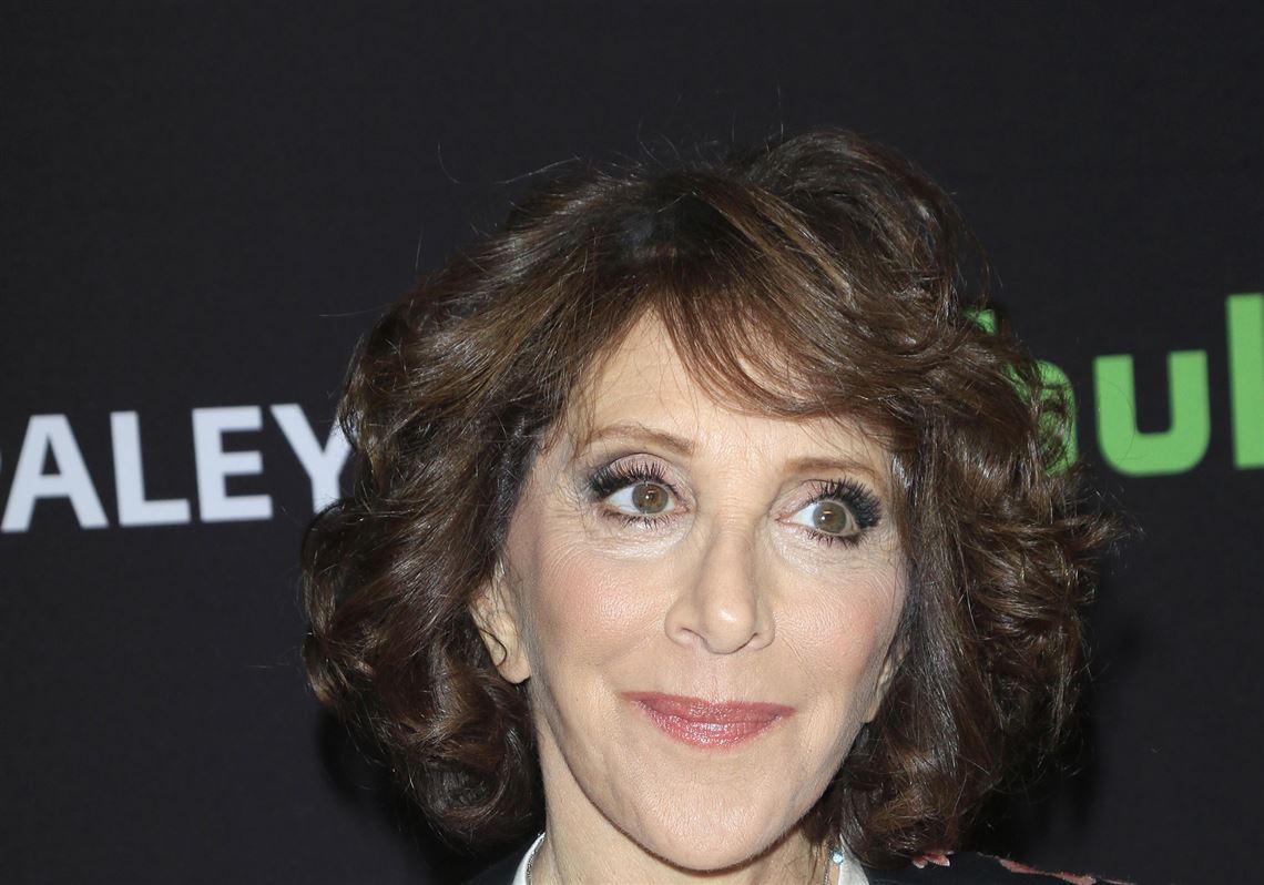 Andrea Martin Pippin Trapeze