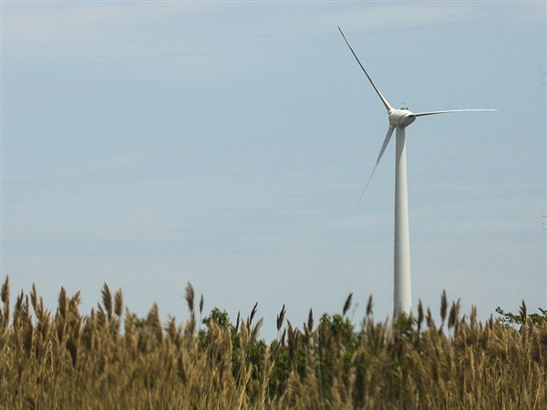 Repeal 2014 setback rules for wind turbines | The Blade